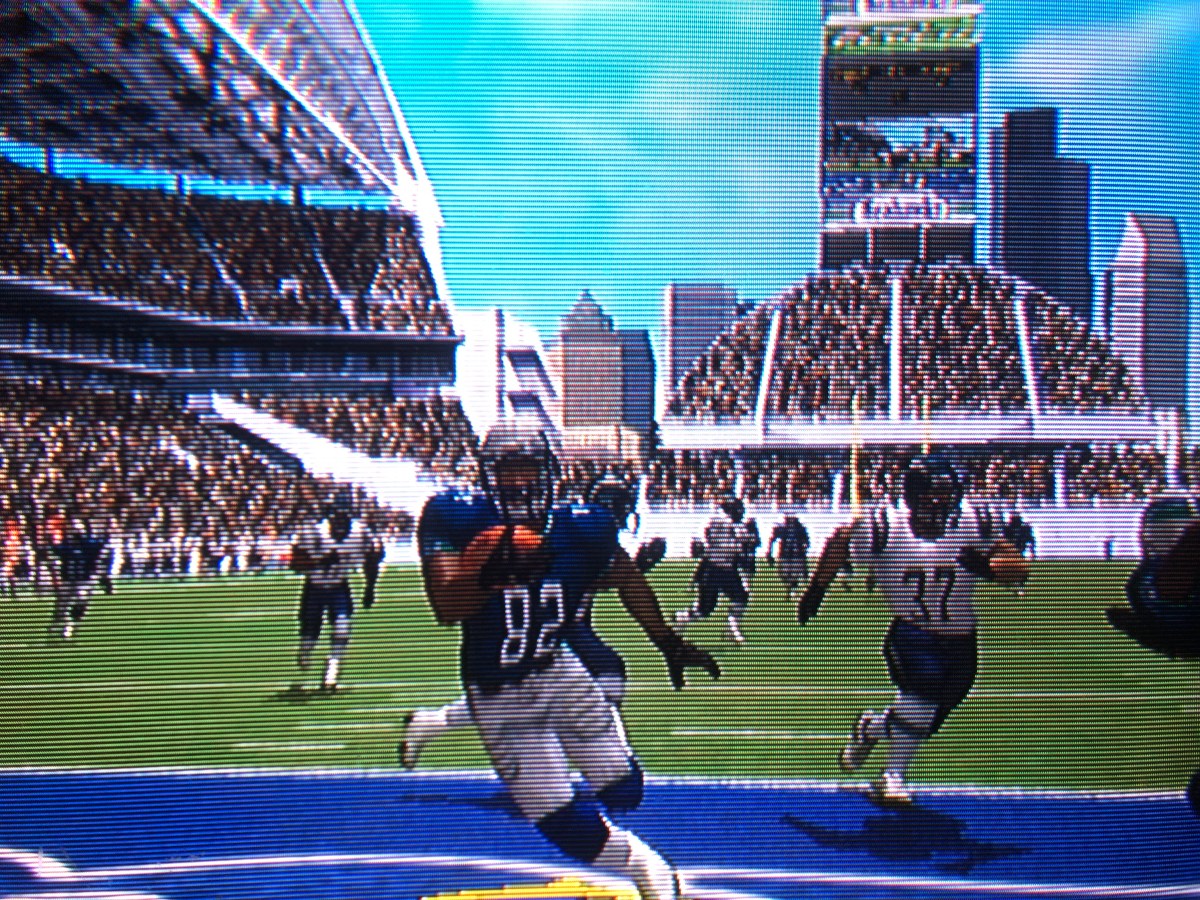 A Defense of the Mediocre NFL Video Game – The Virtua Planet